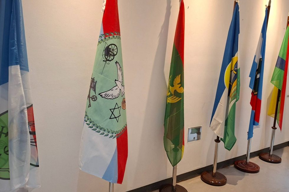 Mini bokep she smiled and greeted me with a lfk and I