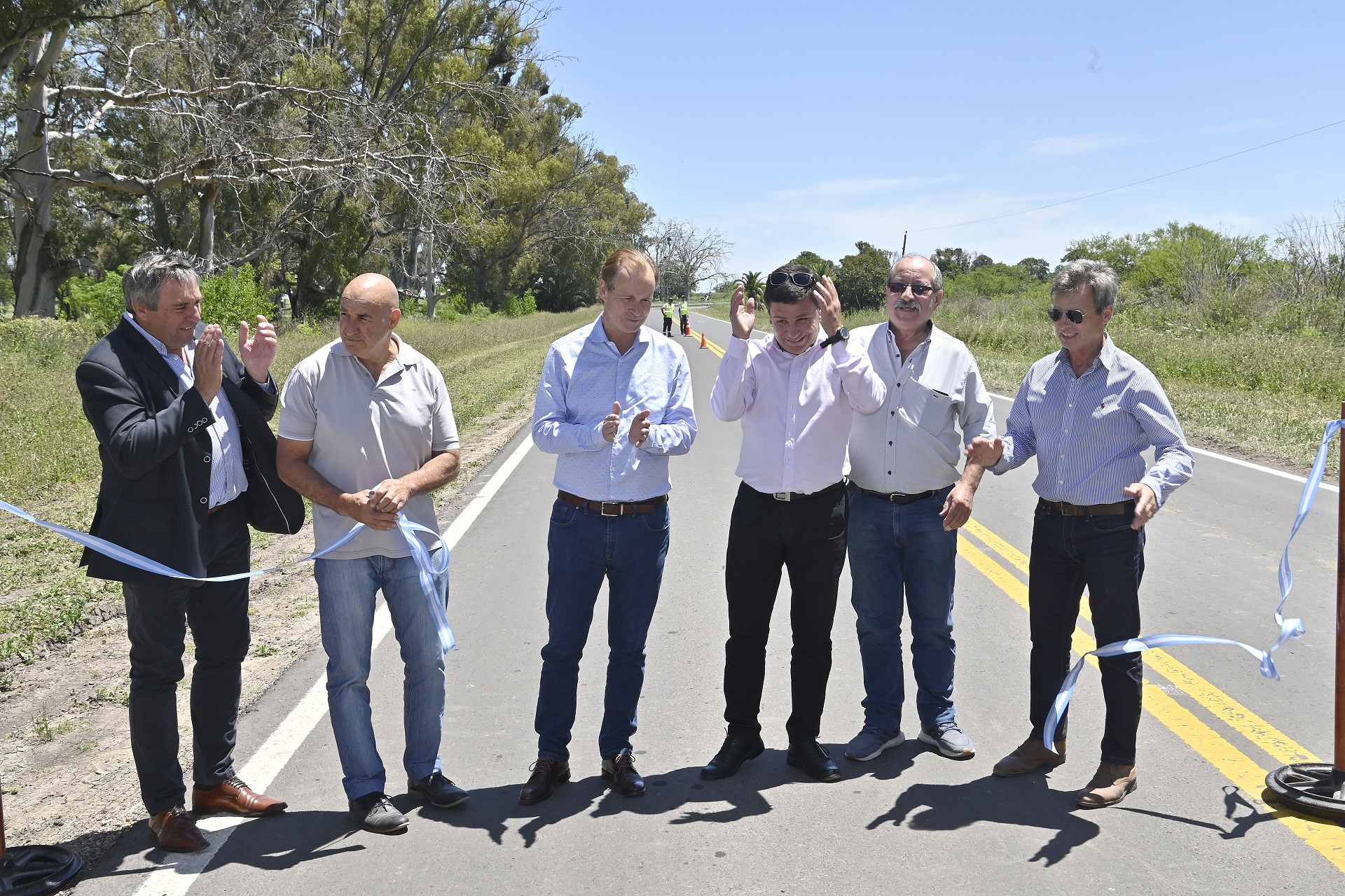Bordet inauguró en Maciá obras viales y educativas por casi 800 ...